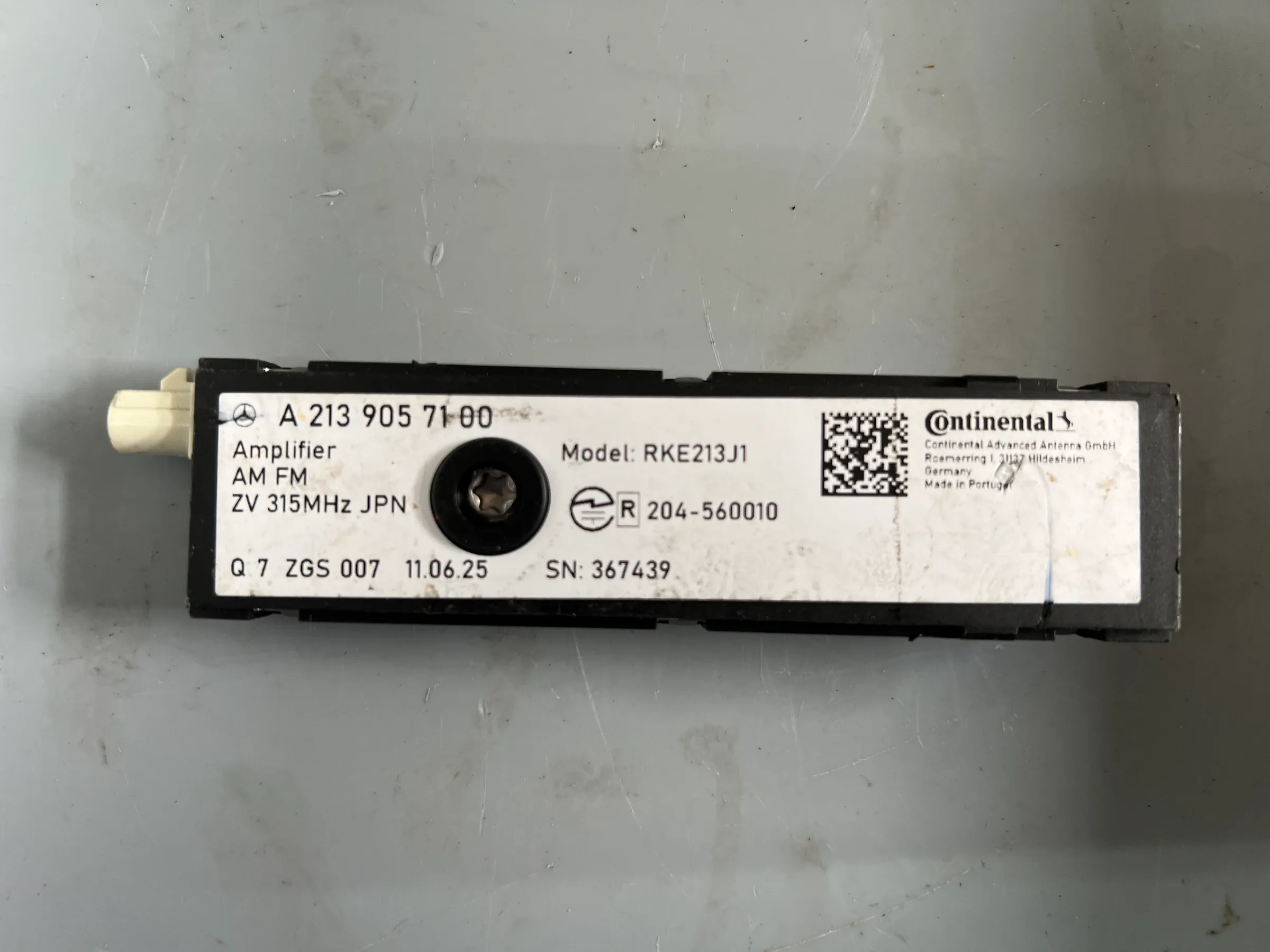 Original Mercedes Benz Antennenverstärker A2139057100 NEU | Camp-Parts