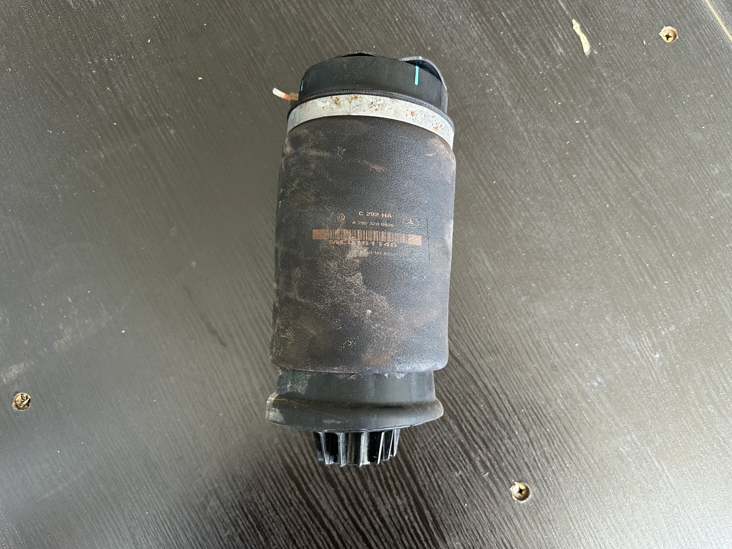 Original Mercedes-Benz ML/GLE W166 C292 LUFTFEDER A2923200525 NEU ...