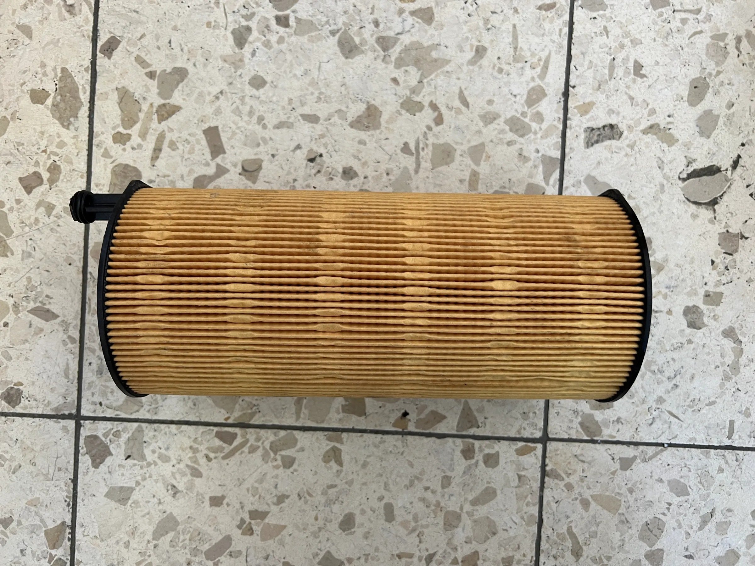 Original Mercedes-Benz Ölfilter A4701840725 NEU | Camp-Parts